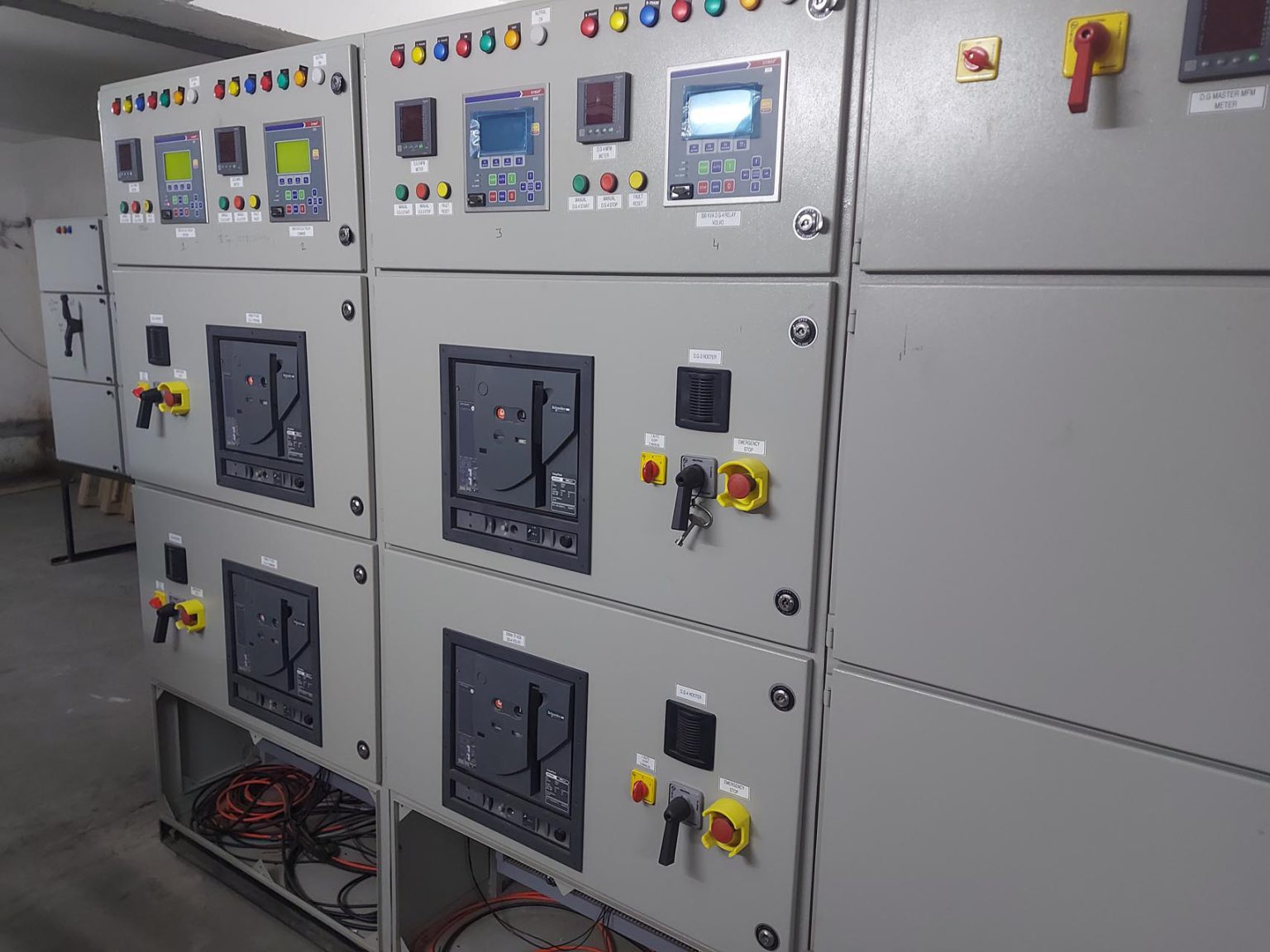 Auto Load Sharing Panel - Synchronize Panel by Suraj Engineering